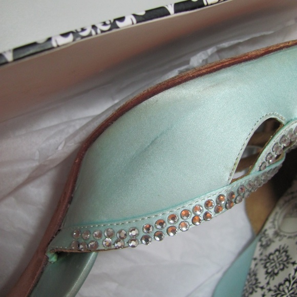 Hey Lady | Shoes | Hey Lady Blue Knotty Girl Comfortable Wedding Heel ...